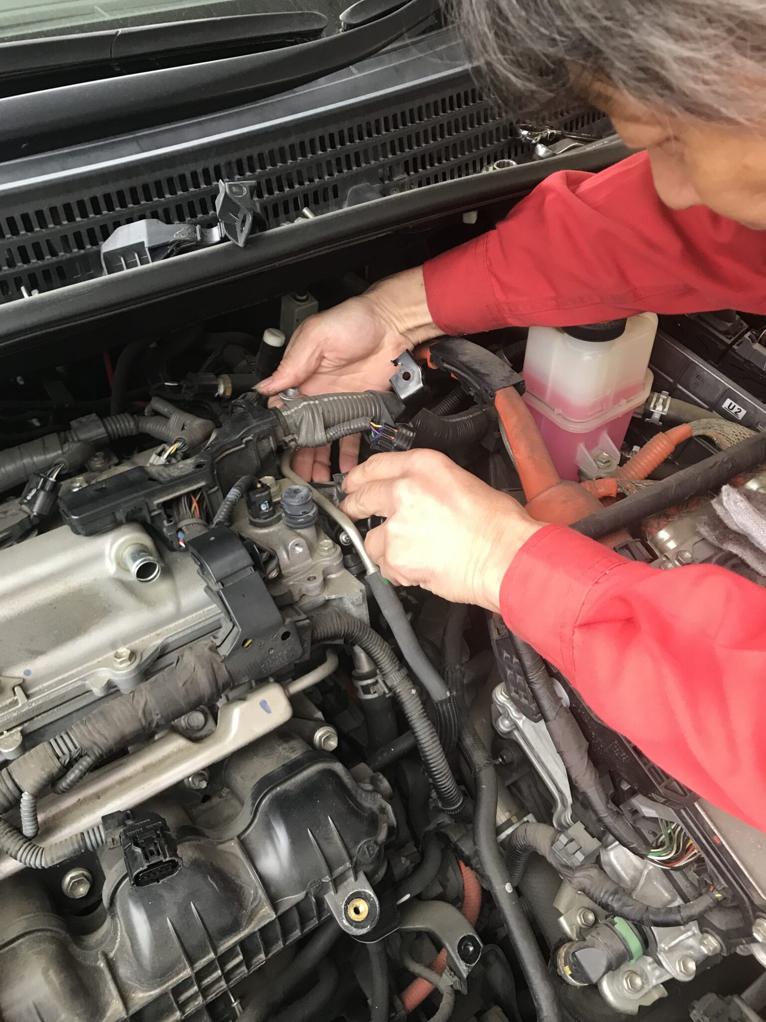 トヨタ プリウス ZVW30 EGRバルブ エンジン不調 - ダイソウモータース